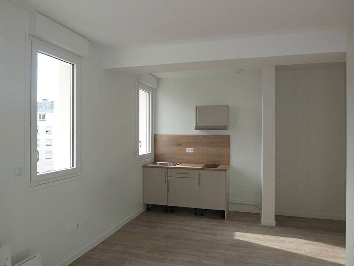 Bannier-Coligny, Orléans : Appartement 1 pièce à louer