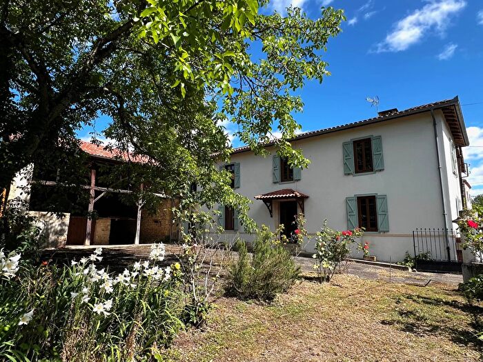 Boulogne-sur-Gesse : Maison 5 pièces à vendre