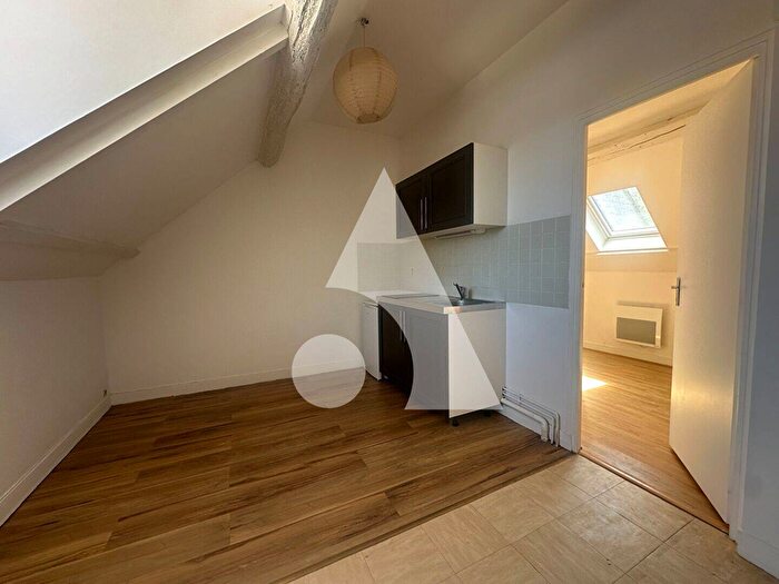 Centre Ville-Cathédrale, Évreux - Appartement 2 pièces à louer