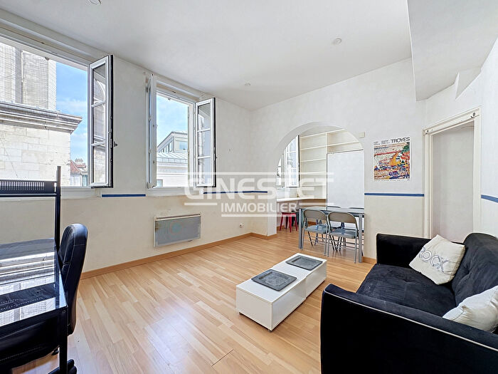 Appartement 2 pièces à vendre - Troyes, Cathédrale