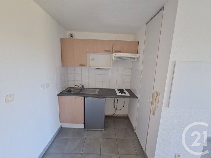 Lannemezan : Appartement 2 pièces à louer
