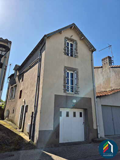 Maison 4 pièces à vendre à Pouzauges