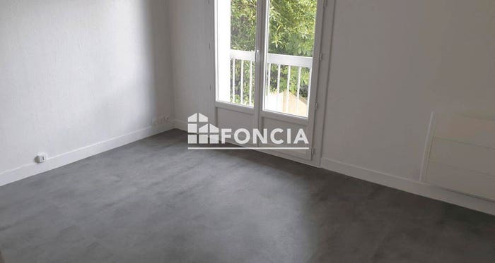 Maine de Biran, Bergerac : Appartement 1 pièce à louer