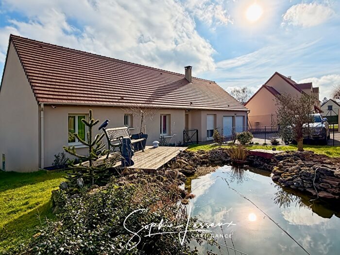 Maison à vendre - Authevernes - 5 pièces - 3 chambres