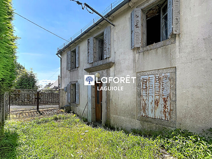Lacalm : Maison 3 pièces à vendre