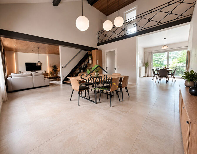 Maison 6 pièces à vendre - Hénin-Beaumont, Est