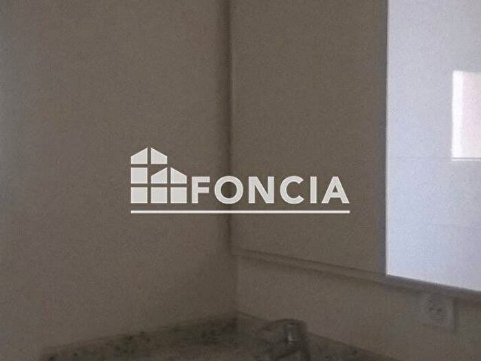 Appartement à louer - La Balance-Palais des Papes, Avignon - 2 pièces - 1 chambre