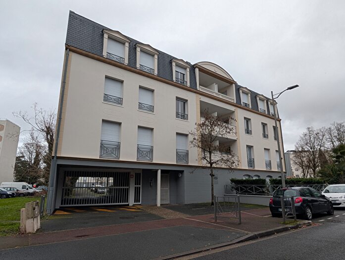 Appartement à louer - Le Bouscat, Lyautey, Champ de Courses - 3 pièces - 2 chambres