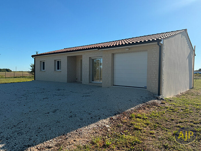 Saint-Quantin-de-Rançanne - Maison 4 pièces à vendre