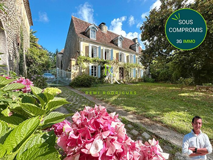 Maison à vendre - Arzacq-Arraziguet - 11 pièces - 6 chambres