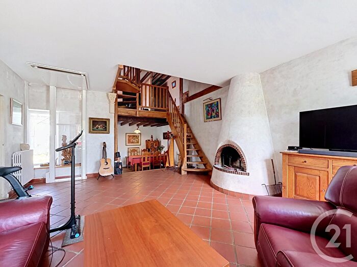 Maison 7 pièces à Le Plessis-Pâté, à vendre