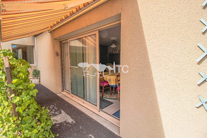 Appartement à vendre - Les Vans - 2 pièces - 1 chambre