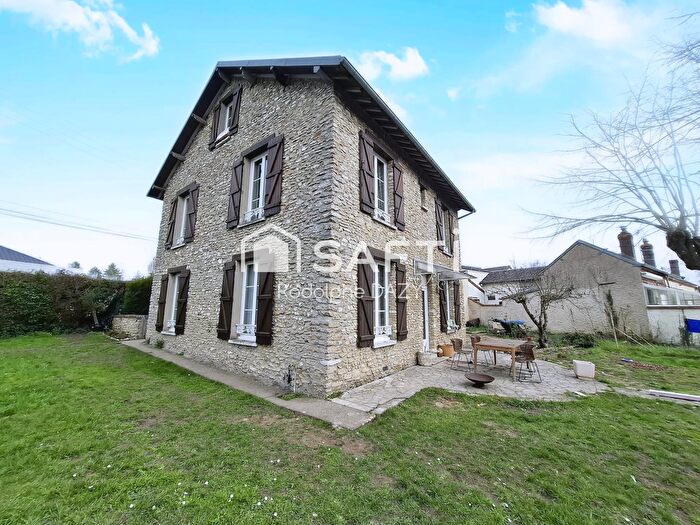 Maison à vendre - Pacy-sur-Eure - 8 pièces - 5 chambres