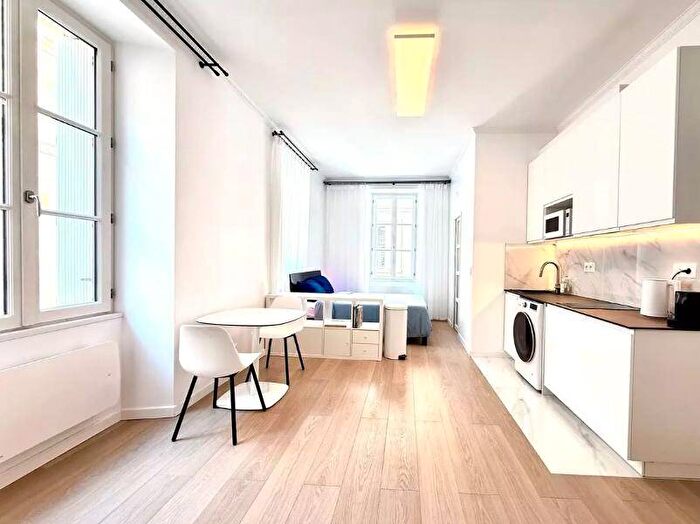 Appartement à louer - Bordeaux - 1 pièce