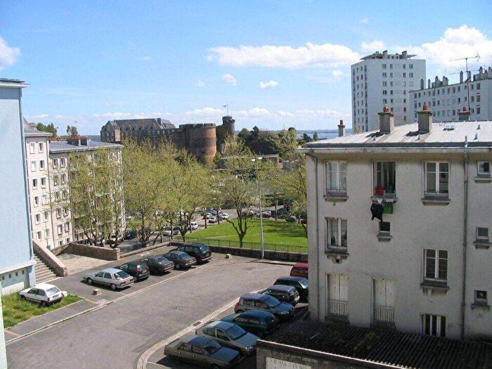 Bellevue, Brest : Appartement 1 pièce à louer