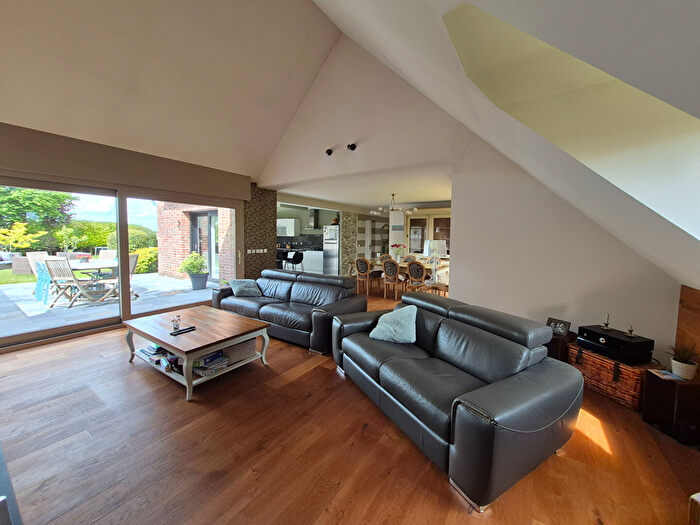 Maison 6 pièces à Moncheaux, à vendre