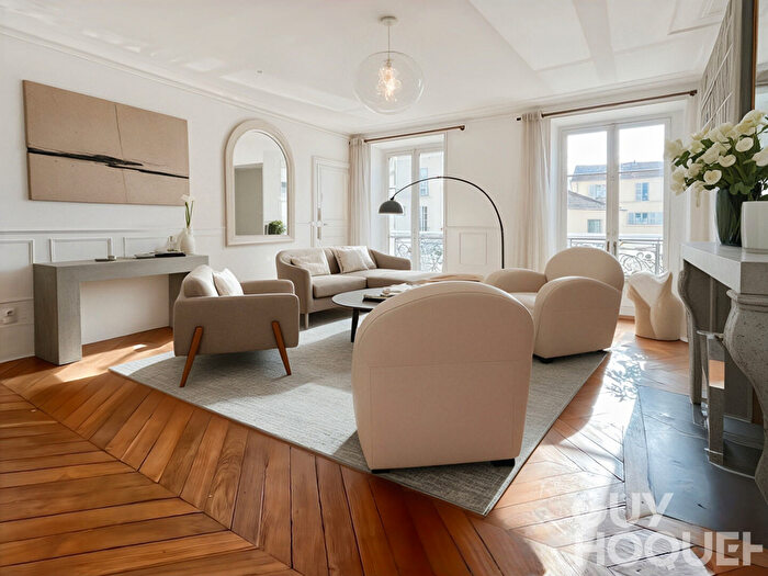 Appartement 4 pièces à vendre - Versailles, Chantiers