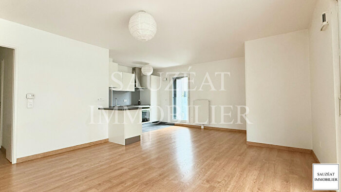 Appartement à vendre - Châtenay-Malabry, Petit Chatenay, Voltaire, Croix Blanche - 3 pièces - 2 chambres