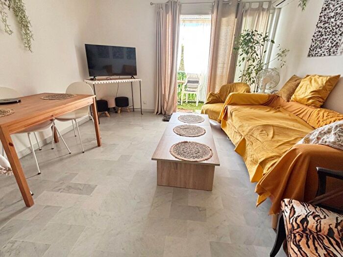 Fréjus, Fréjus Plage : Appartement 3 pièces à vendre