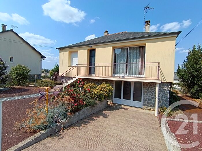 Maison 5 pièces à vendre à Montsûrs