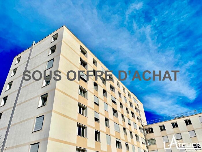 Appartement à vendre - Saint-Germain-en-Laye, Alsace, Péreire - 2 pièces - 1 chambre