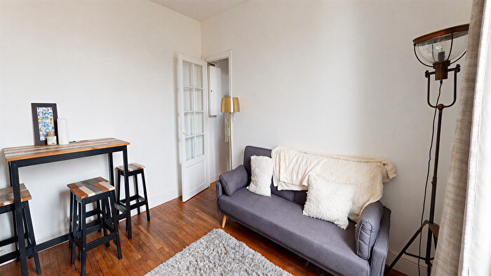 Appartement 2 pièces à vendre - Clamart, Gare
