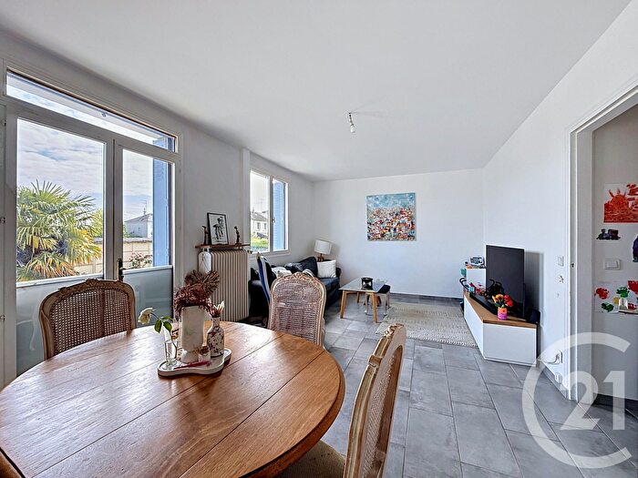 Vitry-sur-Seine, Plateau : Maison 5 pièces à vendre