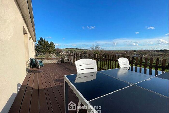 Maison à vendre - Marigny-Brizay - 5 pièces - 4 chambres