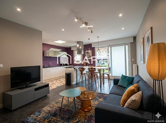 Appartement à vendre - Mérignac, Le Jard - 3 pièces - 2 chambres