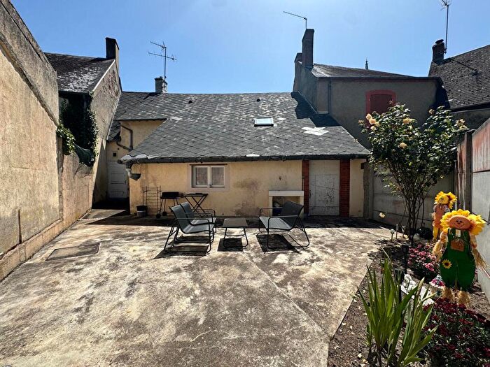 Vignoux-sur-Barangeon : Maison 3 pièces à vendre