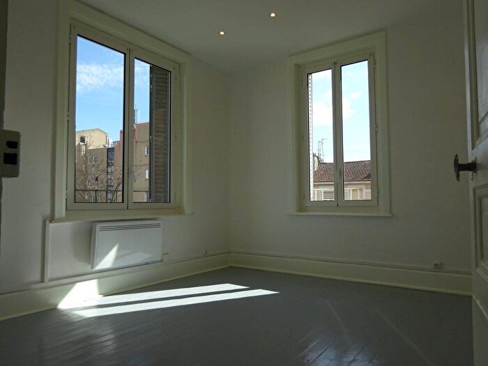 Appartement 1 pièce à louer - Ferrandière Maisons-Neuves, Villeurbanne