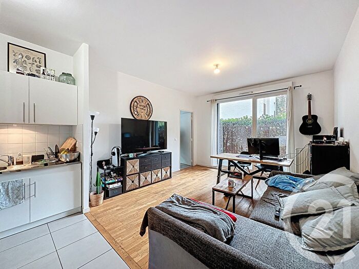 Appartement à vendre - Vitry-sur-Seine, Plateau - 2 pièces - 1 chambre