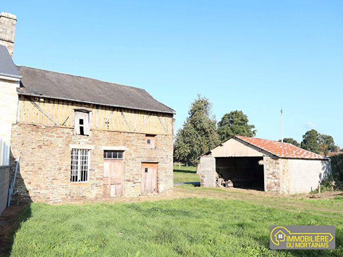 Maison à vendre - Barenton - 1 pièce - 2 chambres