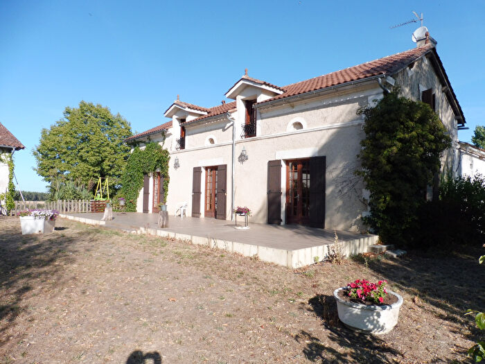 Maison 7 pièces à Saint-André-de-Double, à vendre