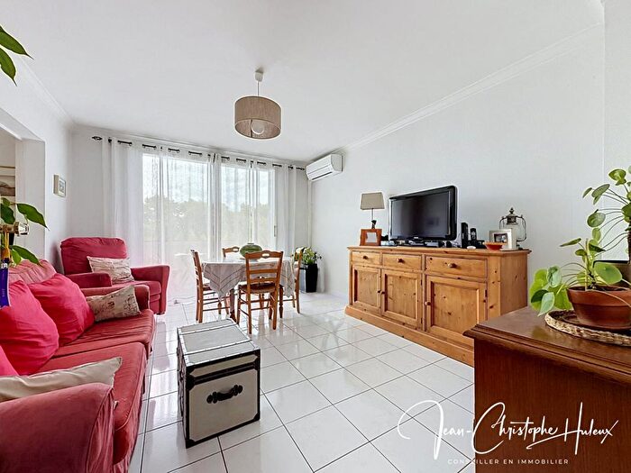 Nîmes, Ville Active - Appartement 4 pièces à vendre