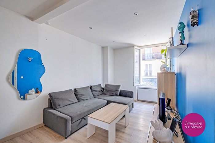 Appartement 2 pièces à Vincennes, Centre Nord, à vendre