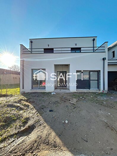 Maison à vendre - Trélazé - 16 pièces - 7 chambres