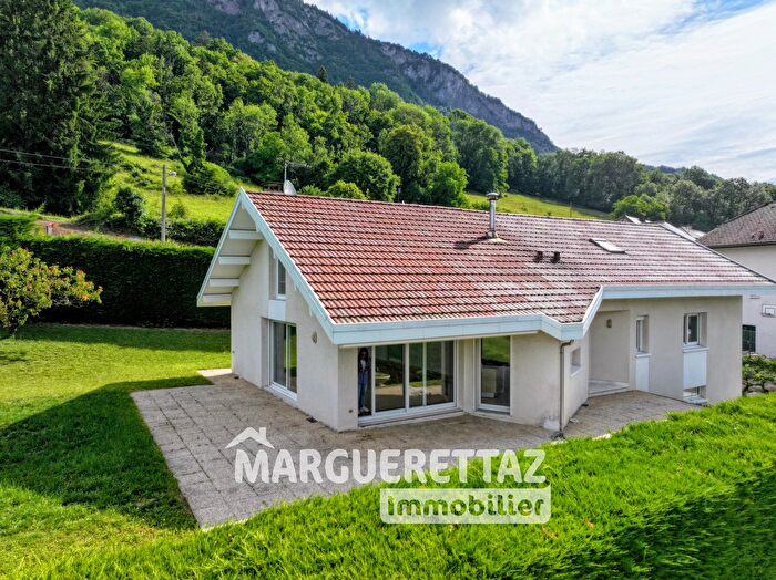 Maison 6 pièces à vendre à Thyez