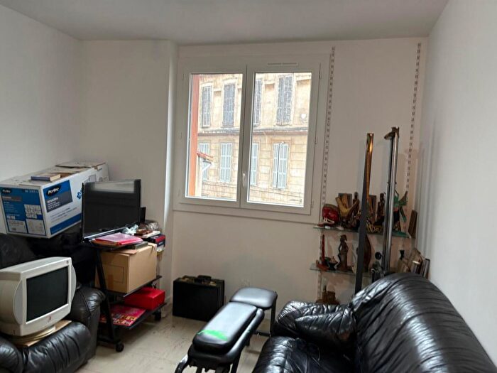 Appartement à vendre - Marseille e , Cours julien, Notre-Dame-des-Monts - 2 pièces - 1 chambre