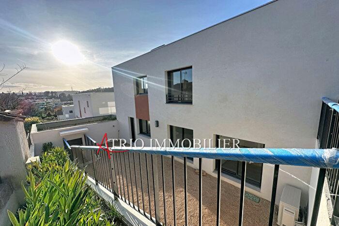 Appartement à louer - Cagnes-sur-Mer, Les Vallières, Le Malvan, Les Travails, La Combe - 3 pièces - 2 chambres