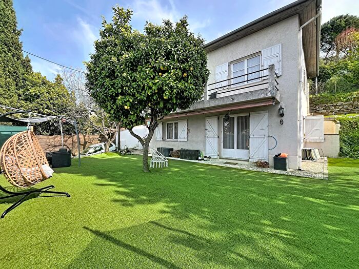 Maison à vendre - Nice, Saint-Isidore - 4 pièces - 2 chambres