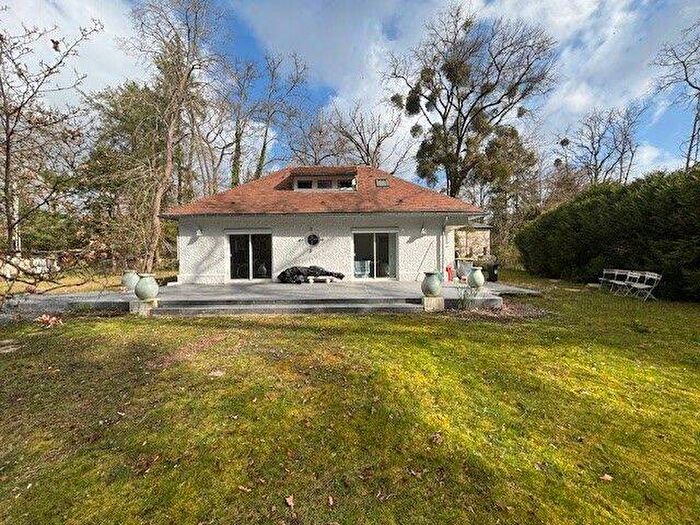 Maison à louer - Ouest, Lamorlaye - 4 pièces - 3 chambres