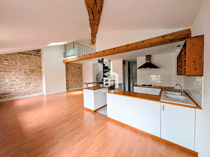 Bourgoin-Jallieu, Centre-ville, Pont Saint-Michel - Appartement 2 pièces à vendre