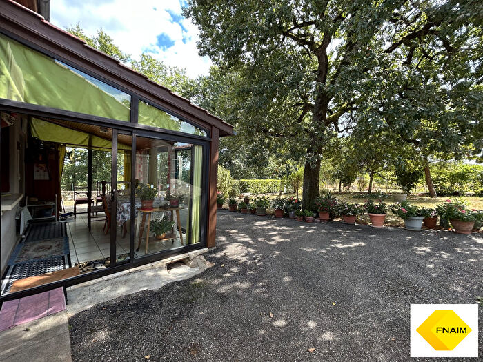 Maison à vendre - Saint-Robert - 4 pièces - 1 chambre