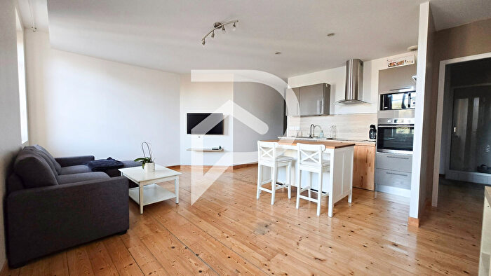 Appartement à louer - Gaillac, Centre-ville, Hom - 3 pièces - 2 chambres