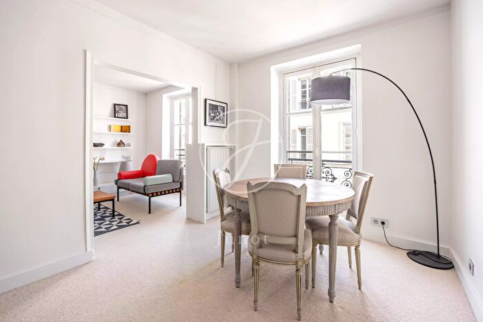 Appartement à vendre - Paris e  - 3 pièces - 1 chambre