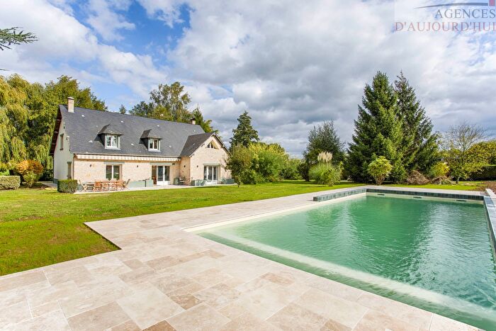 Saint-Étienne-la-Thillaye - Maison 9 pièces à vendre