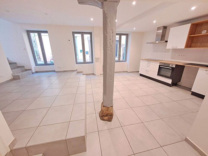 Appartement 3 pièces à Saint-Symphorien-sur-Coise, à louer
