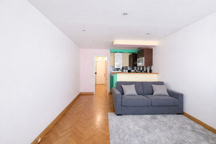 Appartement 1 pièce à vendre - Issy-les-Moulineaux, Centre-ville, Corentin Celton, Les Varennes