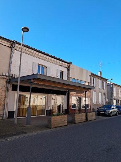 Maison à vendre - Bon-Encontre - 7 pièces - 3 chambres